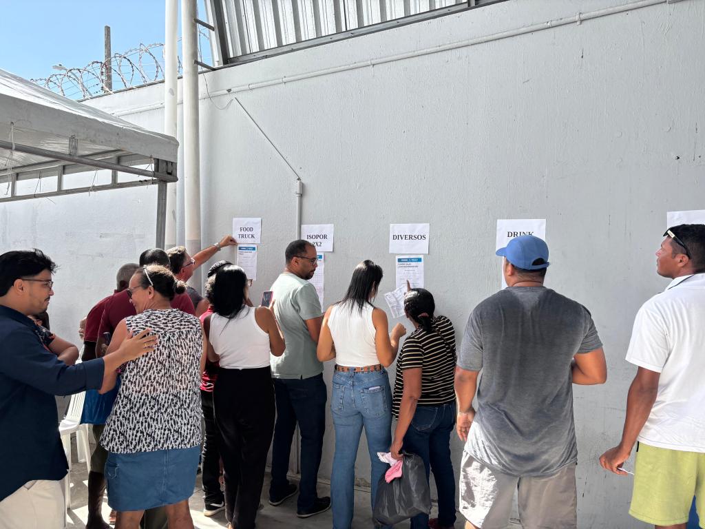 Resultado do sorteio para vendedores ambulantes do Forró Caju 2025 já ...
